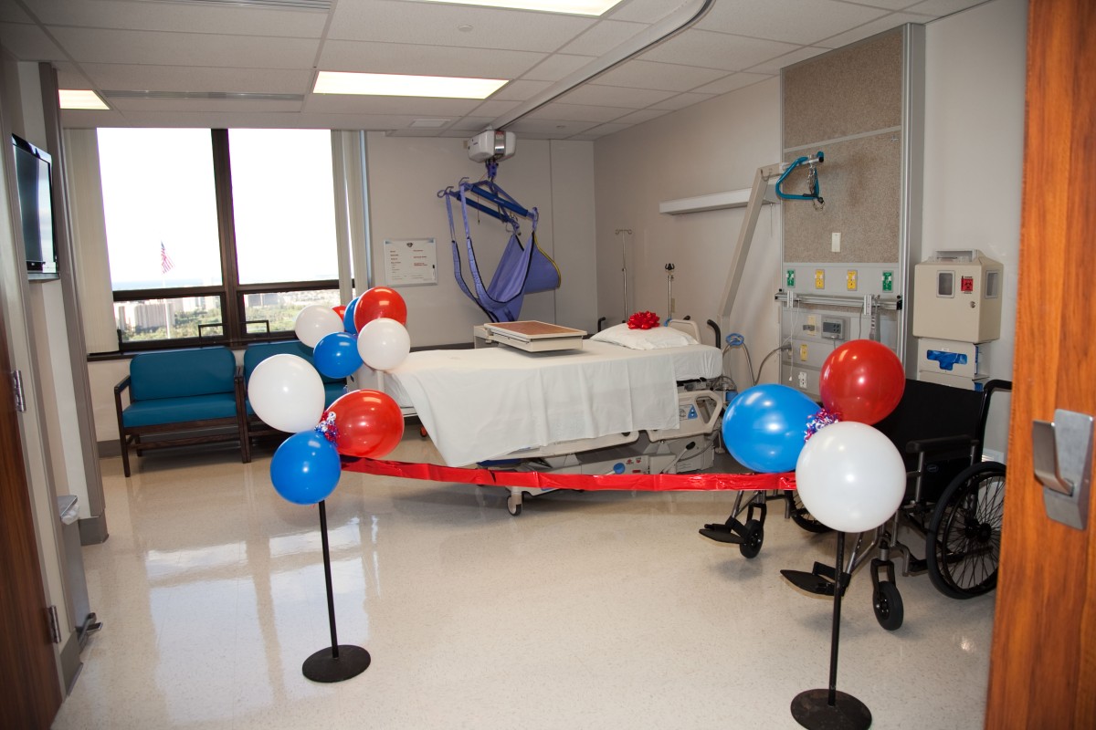 Tripler unveils first bariatric room | Article | The United States Army