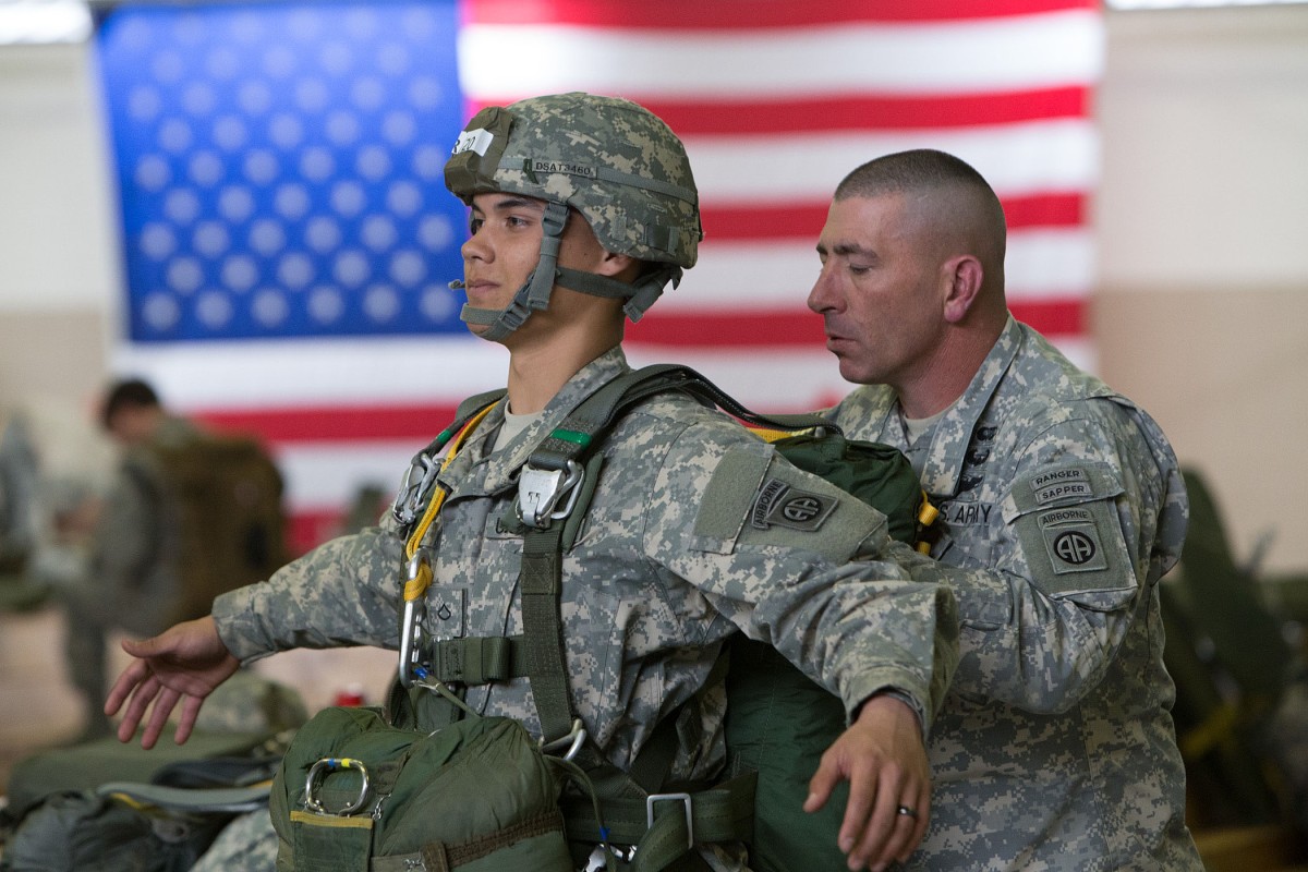 Mass-tactical Airborne Operation | Article | The United States Army