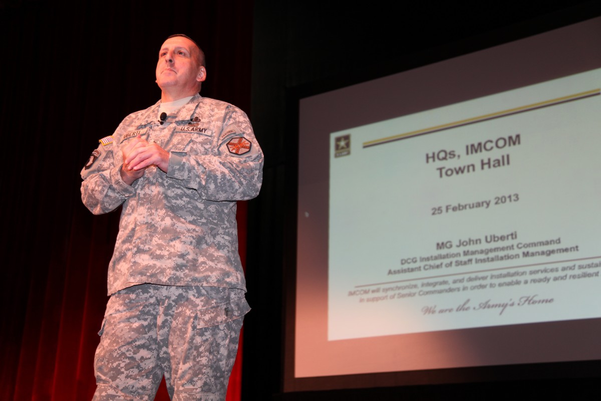 IMCOM headquarters gathers for town hall | Article | The United States Army