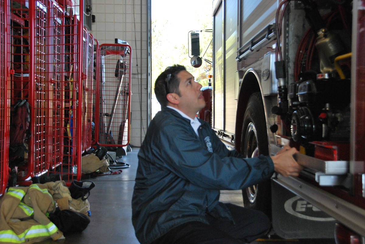 Fort Huachuca fire Instructor recognized by IMCOM | Article | The ...