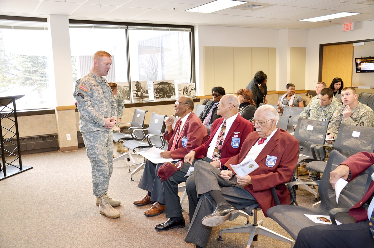 Tuskegee Airmen offer accounts of early military racial integration ...