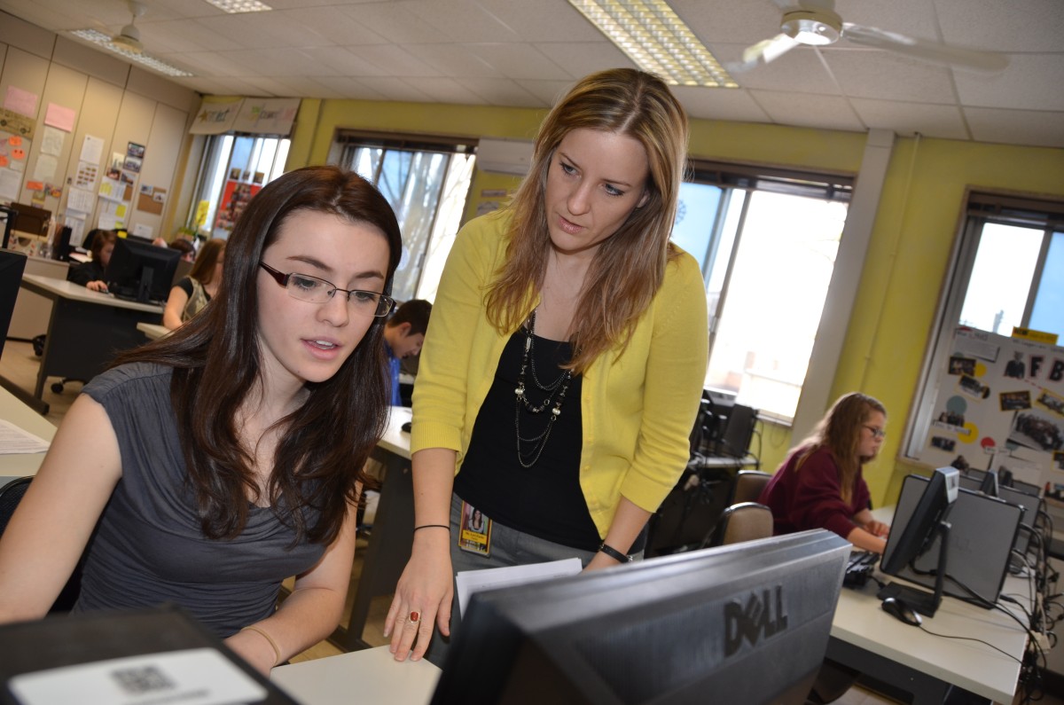 Vicenza High School web design teacher leads way for new generation ...