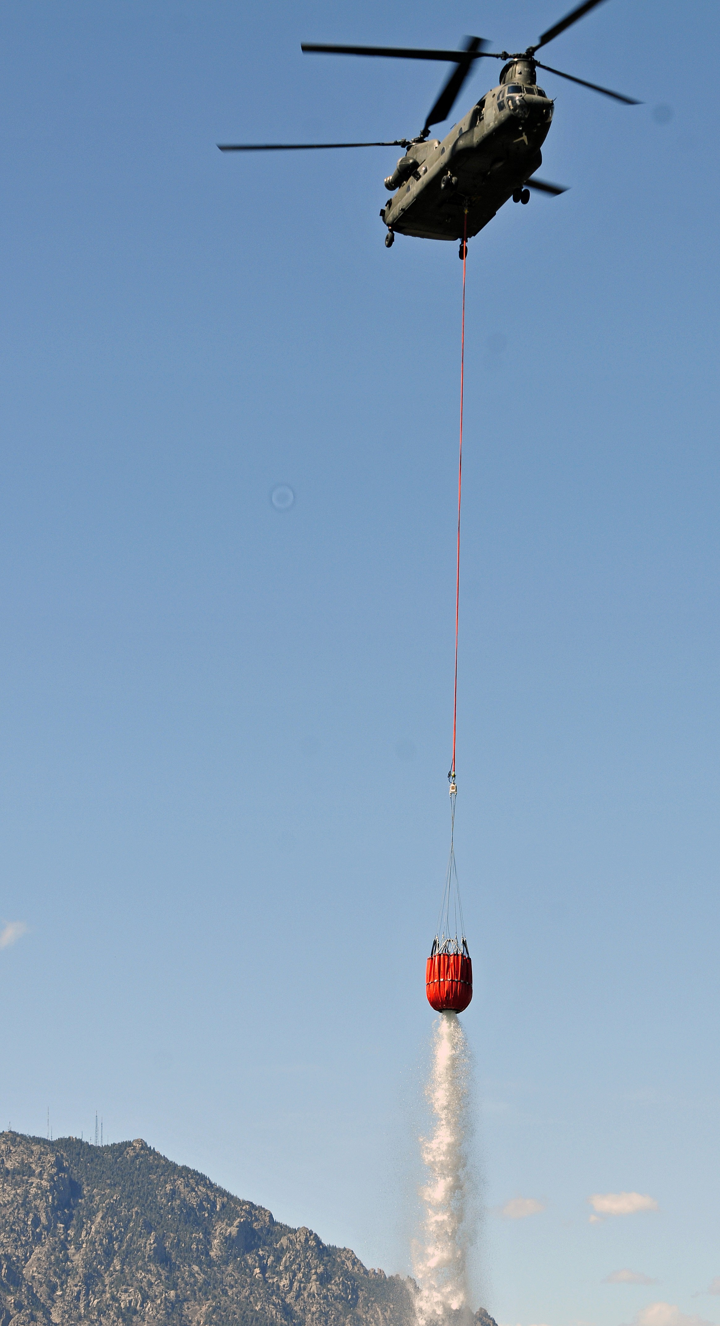 Aviators train for wildfires | Article | The United States Army