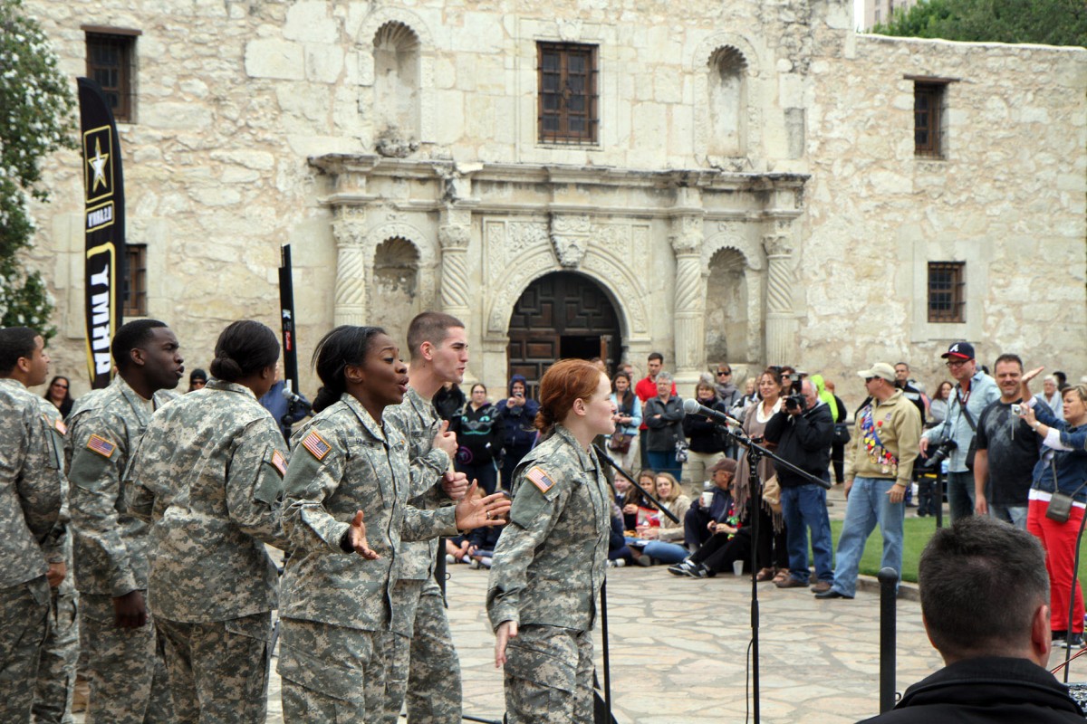 Soldier Show, 323rd Army Band rock on during Army Day at Alamo ...