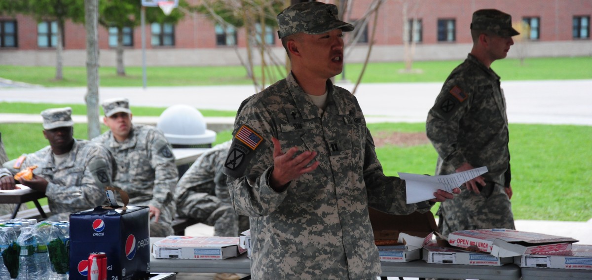 Chaplain's Chat offers religious support to Soldiers | Article | The ...