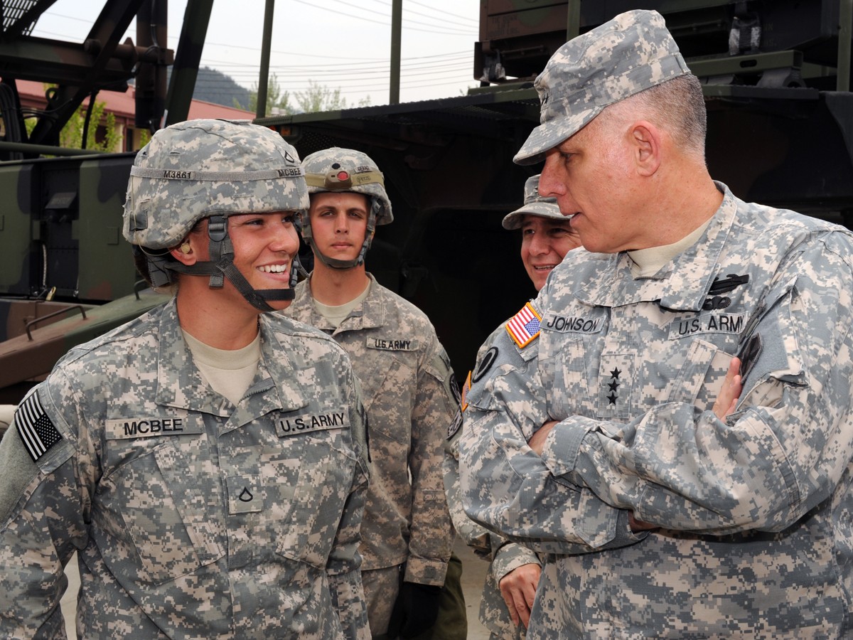 Johnson thanks U.S. Army Air Defenders in South Korea | Article | The ...