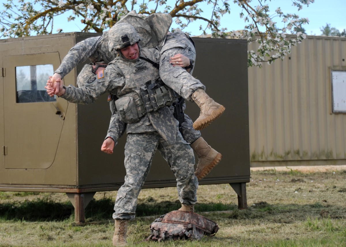 21st TSC Soldiers contend for Best Warrior | Article | The United ...