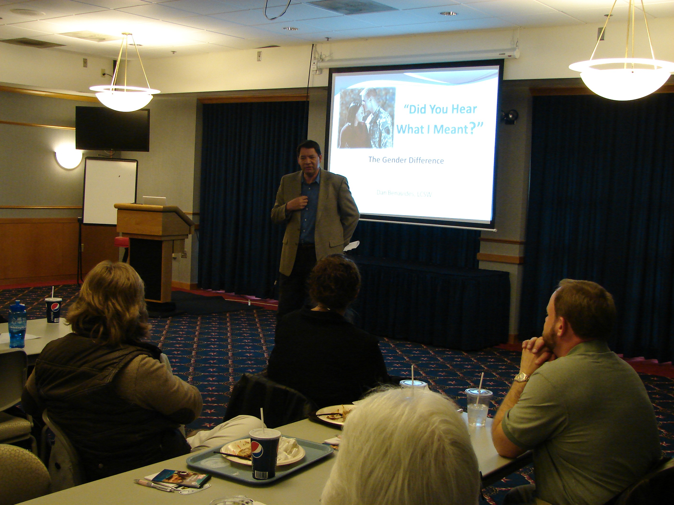 Dan Benavides's Instagram, Twitter & Facebook on IDCrawl