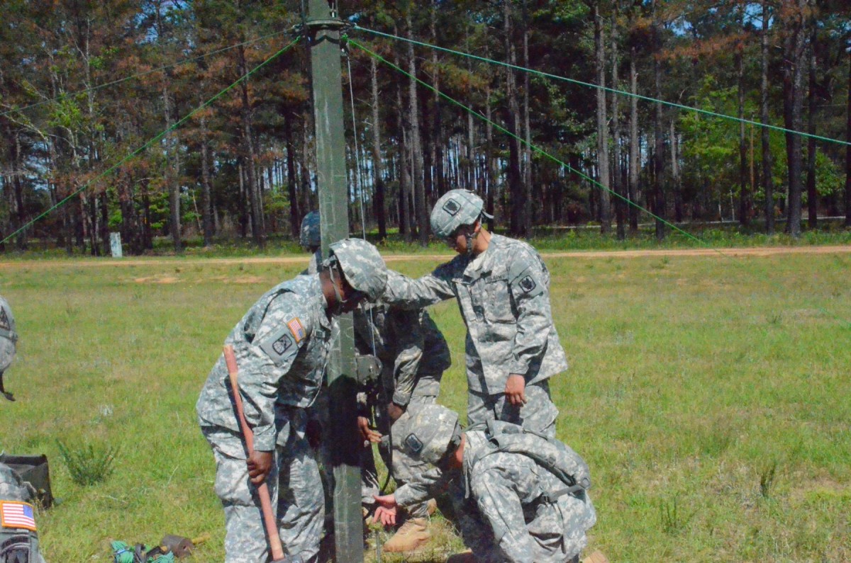 35th Signal Brigade enhances technology at FTX | Article | The United ...