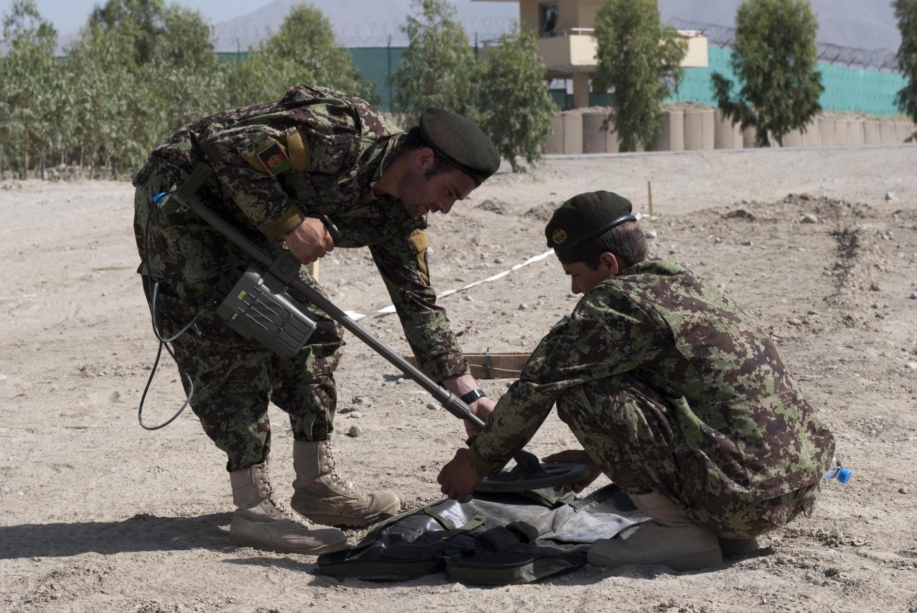 ANA soldiers complete train the trainer course at FOB Gamberi | Article ...