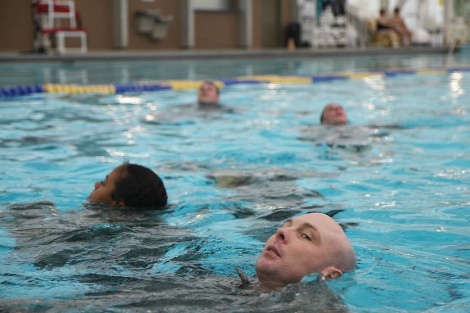 'Apaches' train to stay afloat | Article | The United States Army