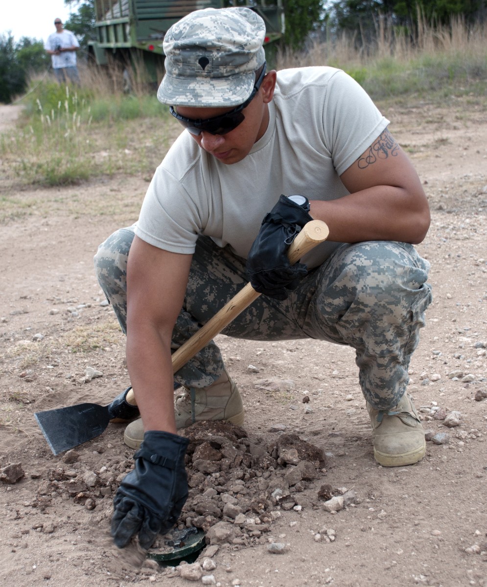 Texas National Guard engineers clear the way | Article | The United ...