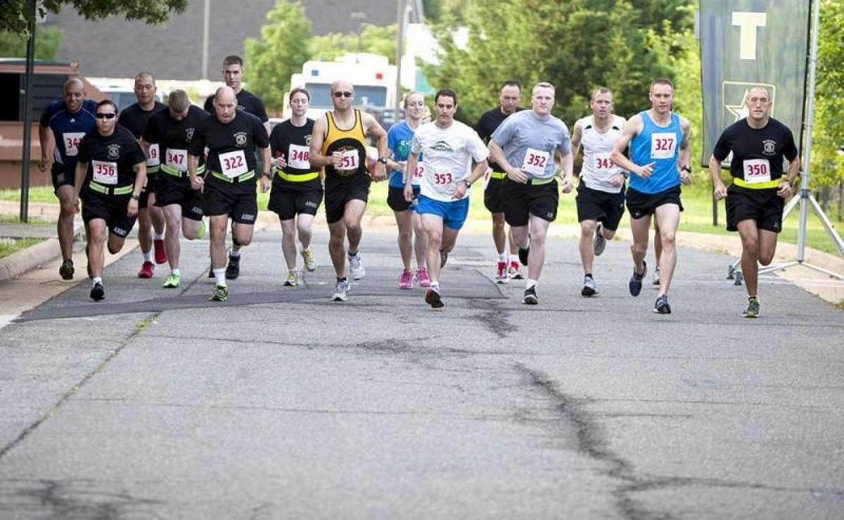 Runners compete at ATM qualifier | Article | The United States Army