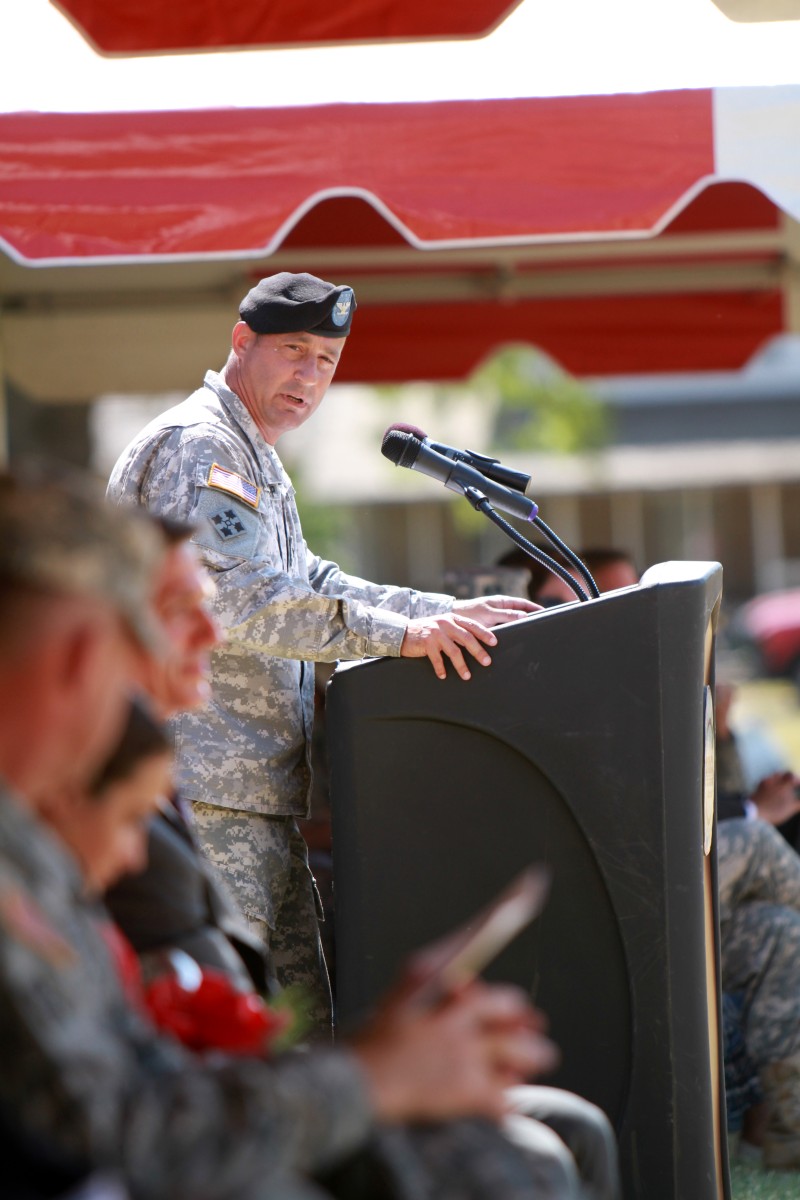 Fort Sill Garrison changes command | Article | The United States Army