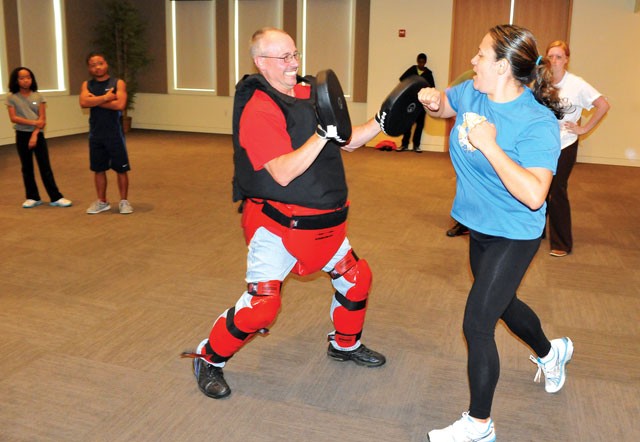 Family members learn self-defense skills at USO | Article | The United ...