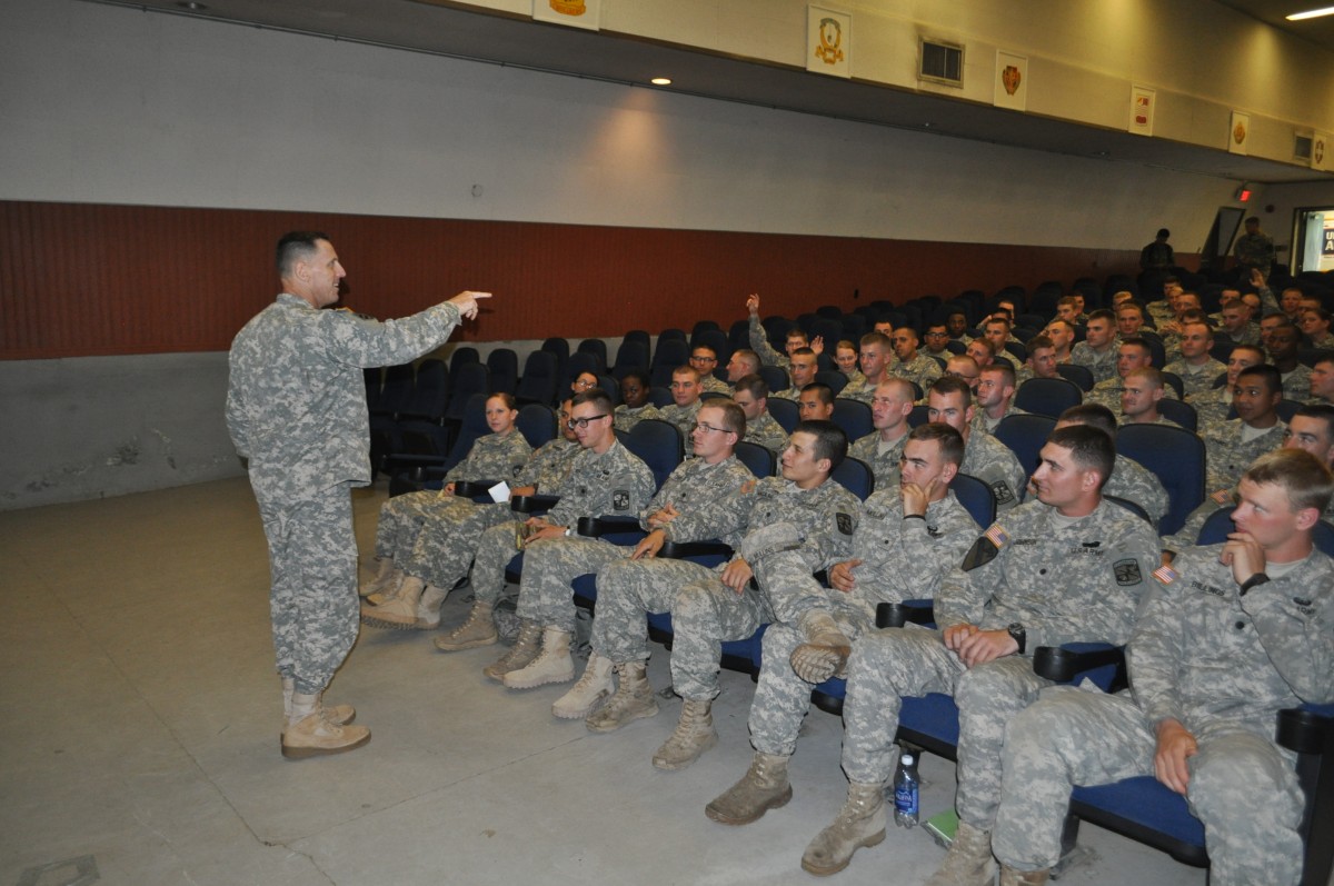 2nd Infantry Division commander mentors cadets | Article | The United ... 2nd Infantry Division commander mentors cadets | Article | The United ...