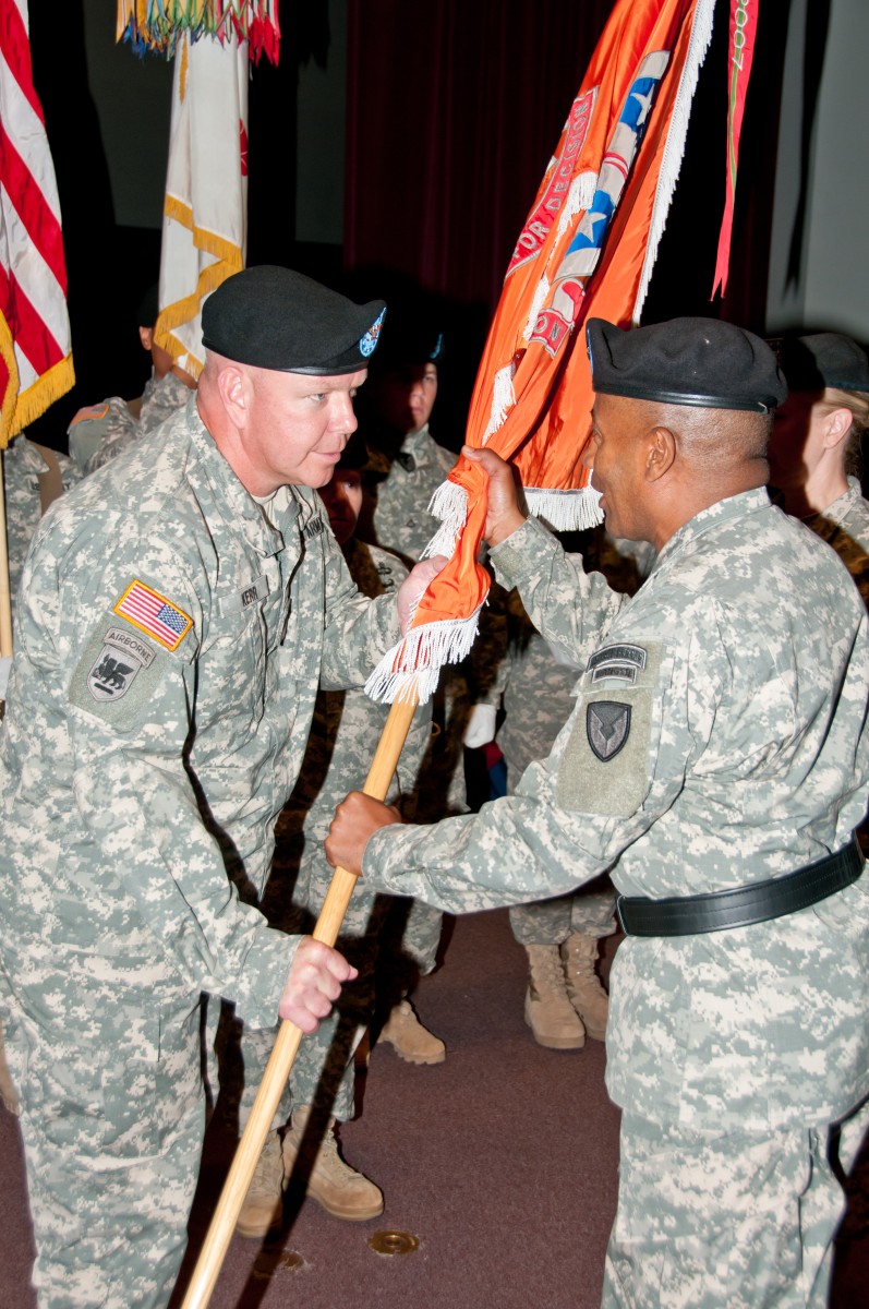 ISEC welcomes new Commander | Article | The United States Army