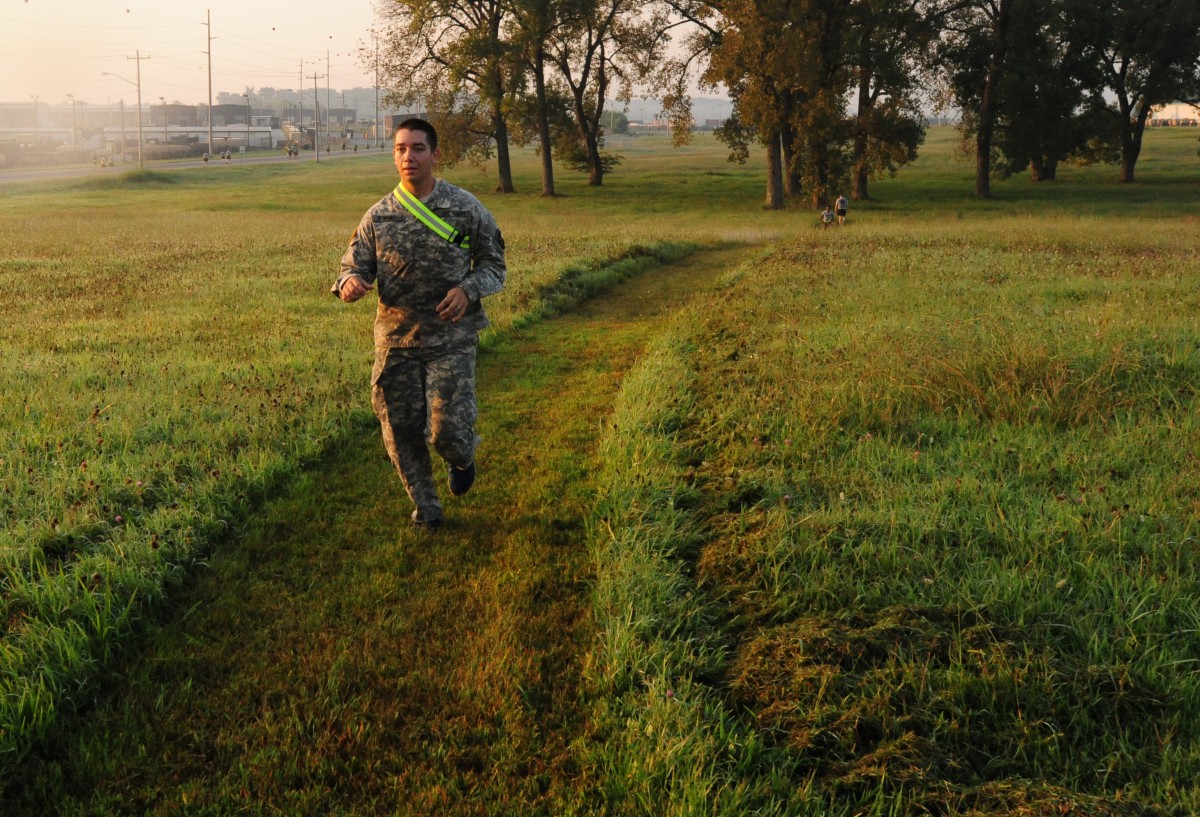 Air Assault Apaches help Soldiers succeed with "Air Assault PT ...