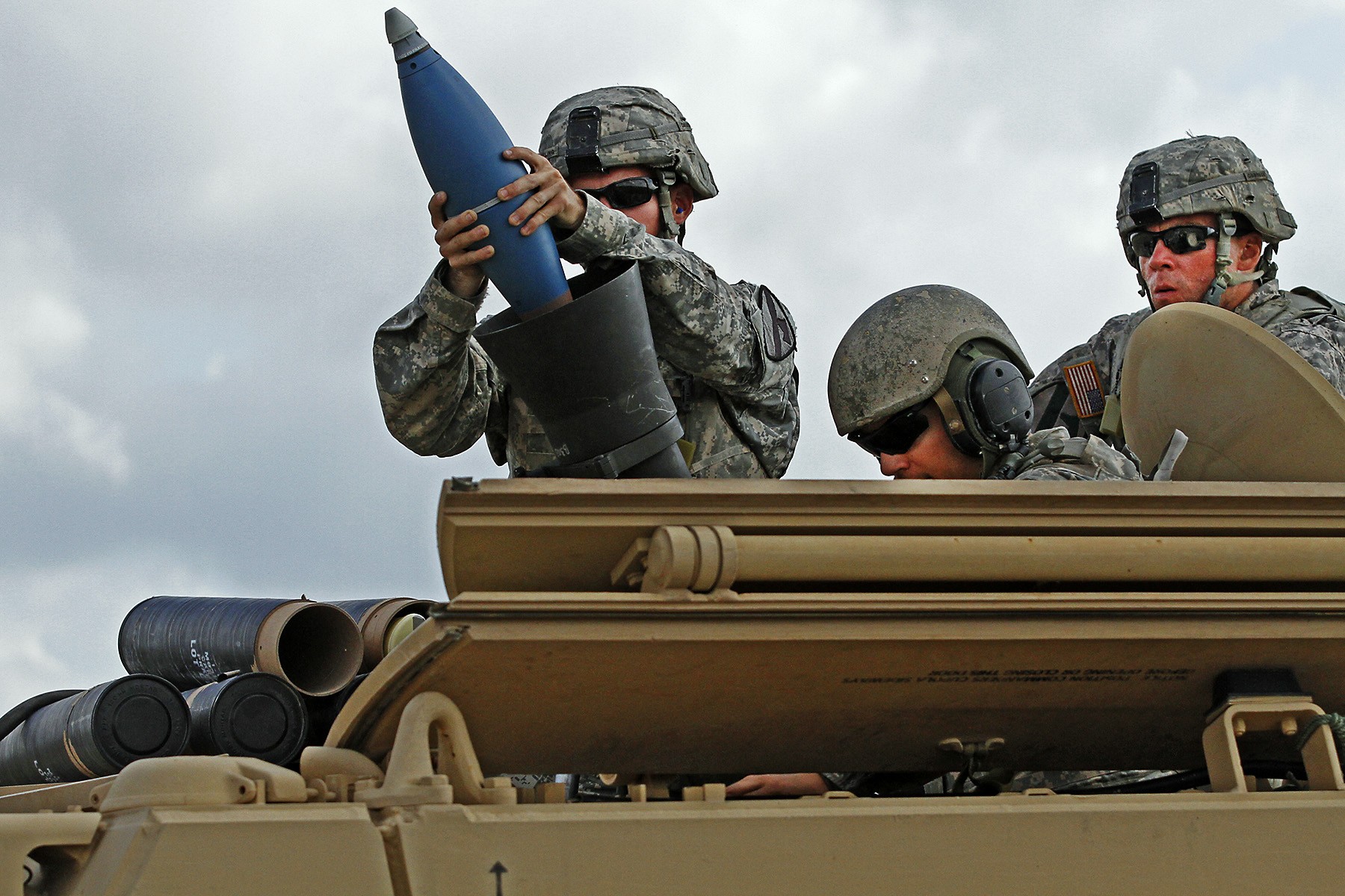 Team cohesion makes mortars fly | Article | The United States Army