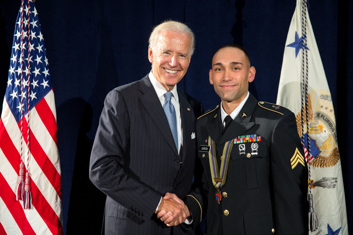 Soldier earns national recognition for volunteer efforts | Article ...