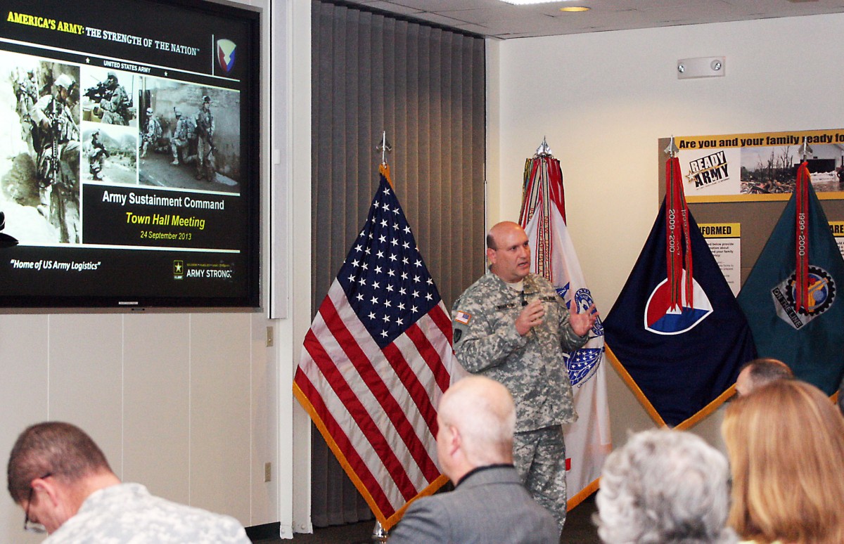 ASC CG holds final town hall of FY 2013 | Article | The United States Army