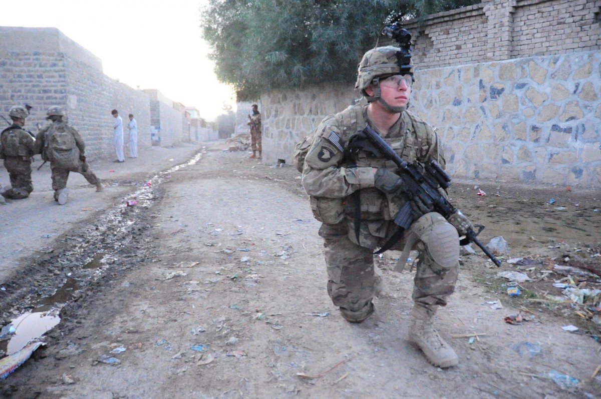 Easy Company conducts partnered patrol | Article | The United States Army