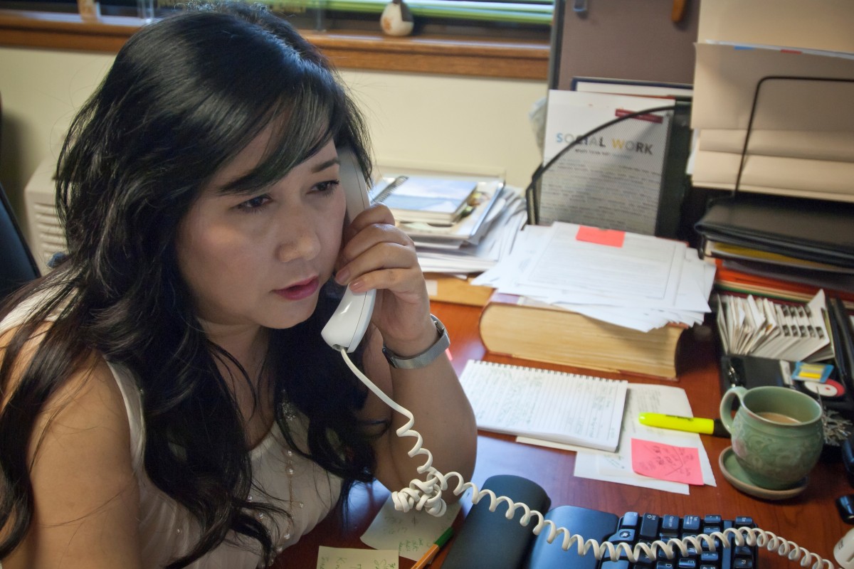 Suicide hotline: get connected, get help, live now | Article | The ...