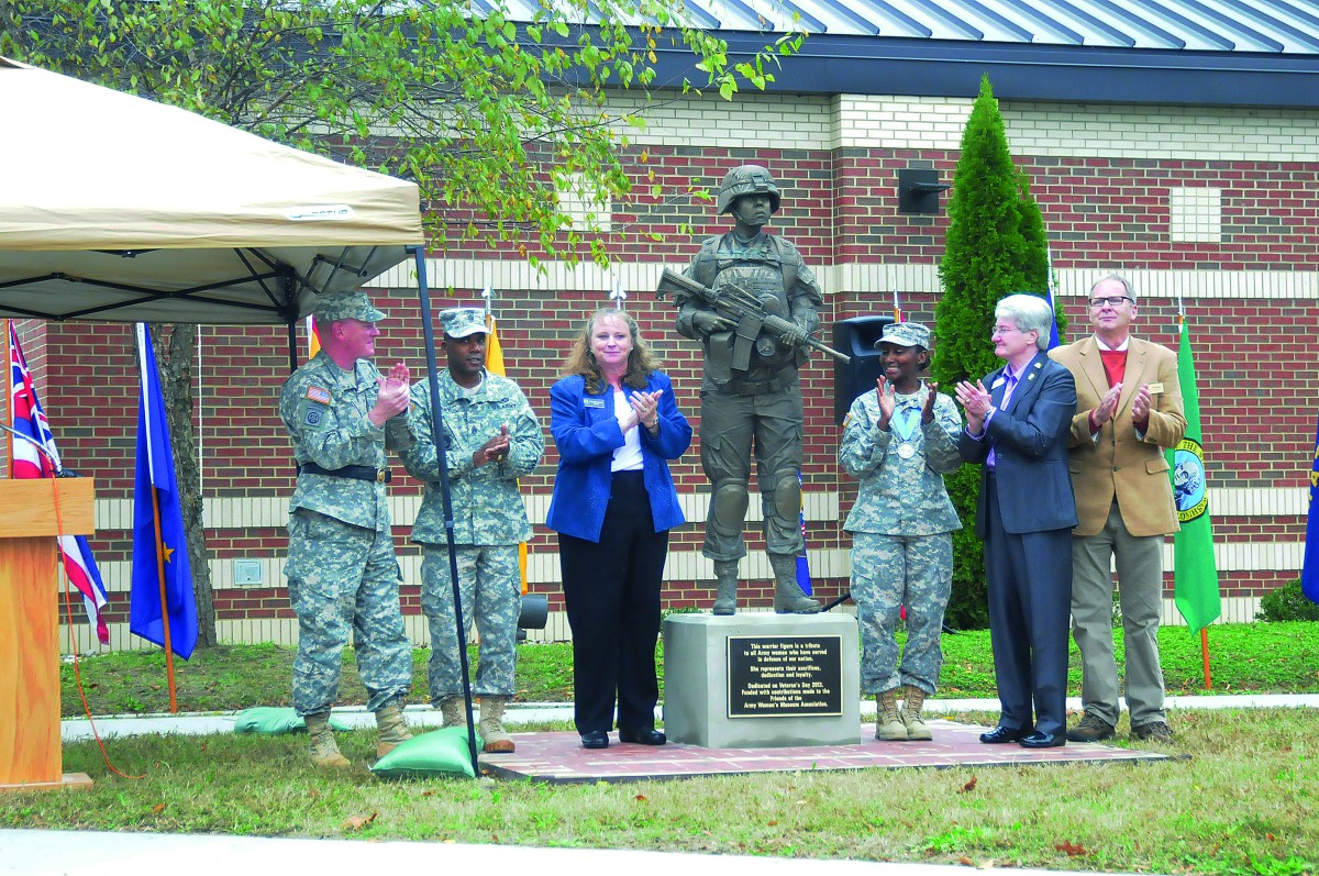 'Lt. FAWMA' -- Army Women's Museum unveils one-of-kind statue of female ...