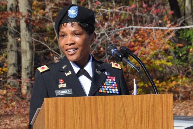 APG officer leads Aberdeen tribute to local veterans | Article | The ...