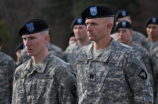 Rakkasan Soldier breaks 12-mile Air Assault foot march record | Article ... Rakkasan Soldier breaks 12-mile Air Assault foot march record | Article ...