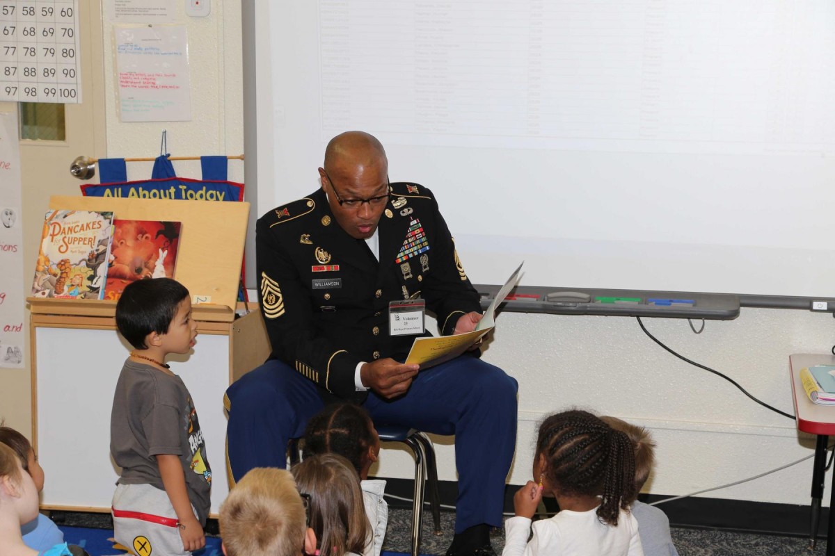 US Army soldiers in Japan Support American Education Week | Article ...