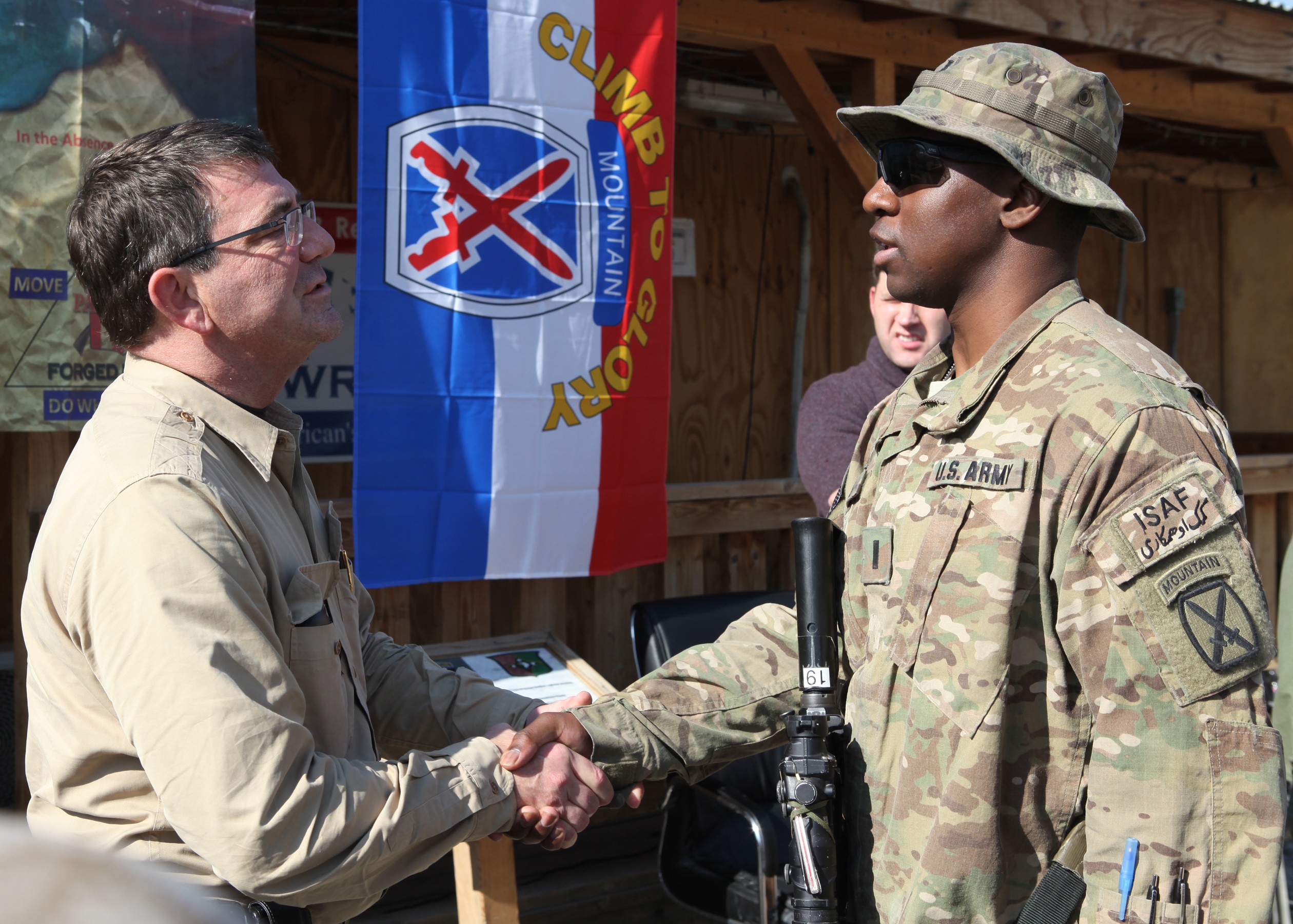 Deputy Secretary of Defense visits Gamberi for Thanksgiving | Article ...