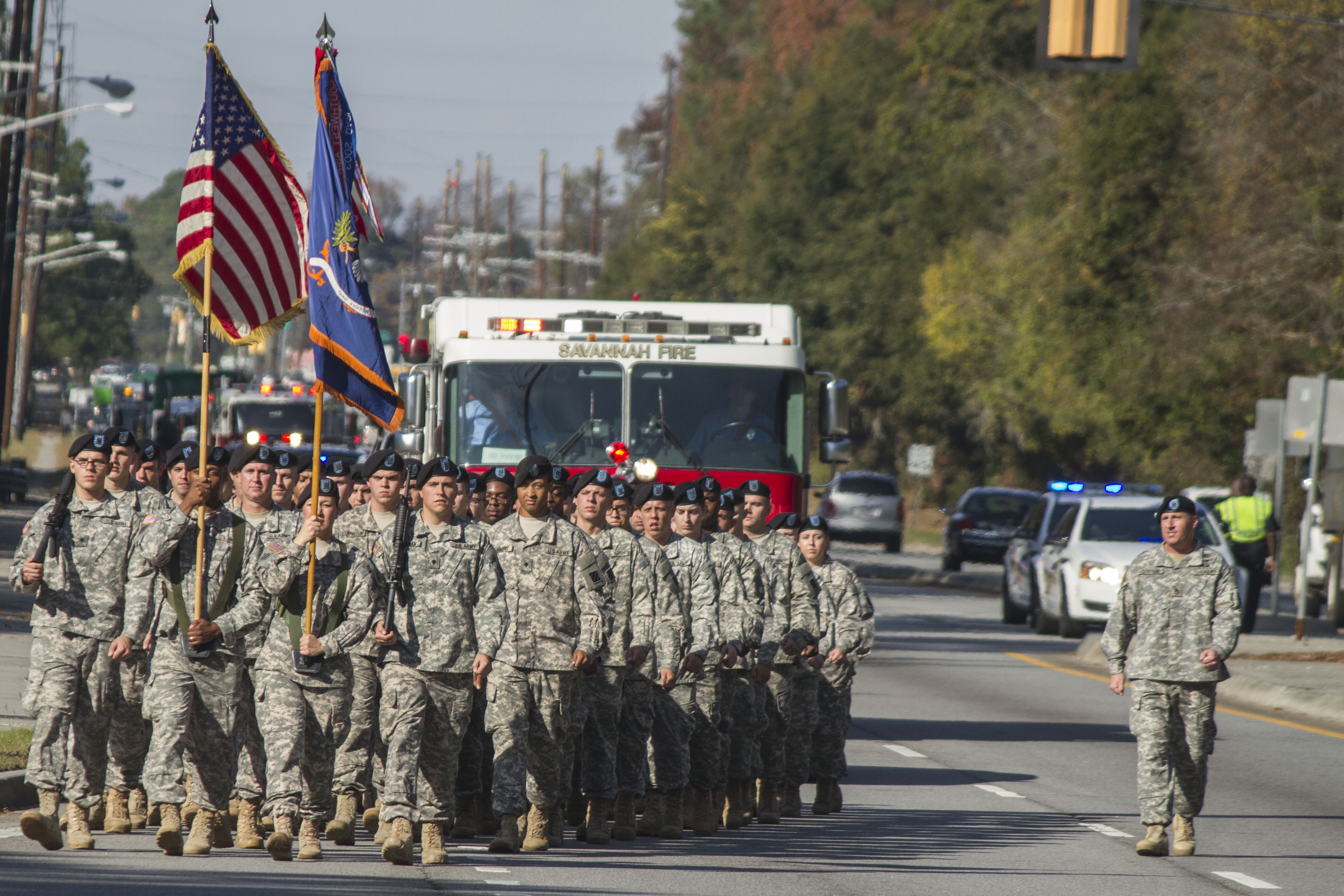 3rd CAB Supports Mayor's Christmas Motorcade | Article | The United ...