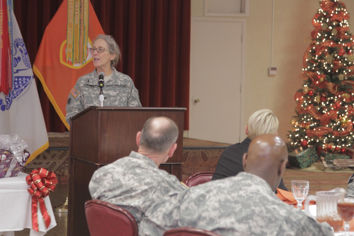 First Army female rabbi speaks at luncheon | Article | The United ...