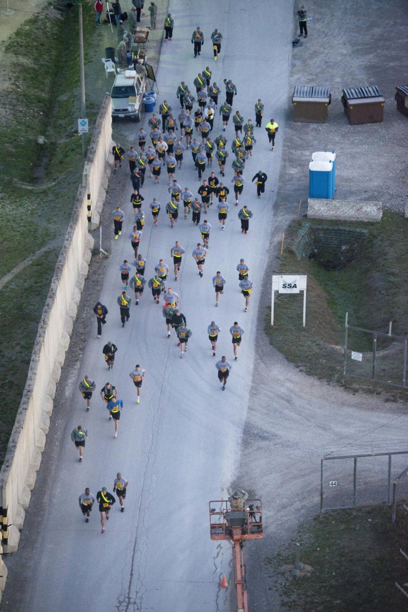 MNBG-E hosts Army 10-miler Shadow Run in Kosovo | Article | The United ...