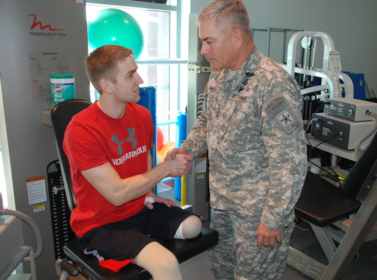 Army Vice Chief of Staff Visits Wounded Warriors | Article | The United ...