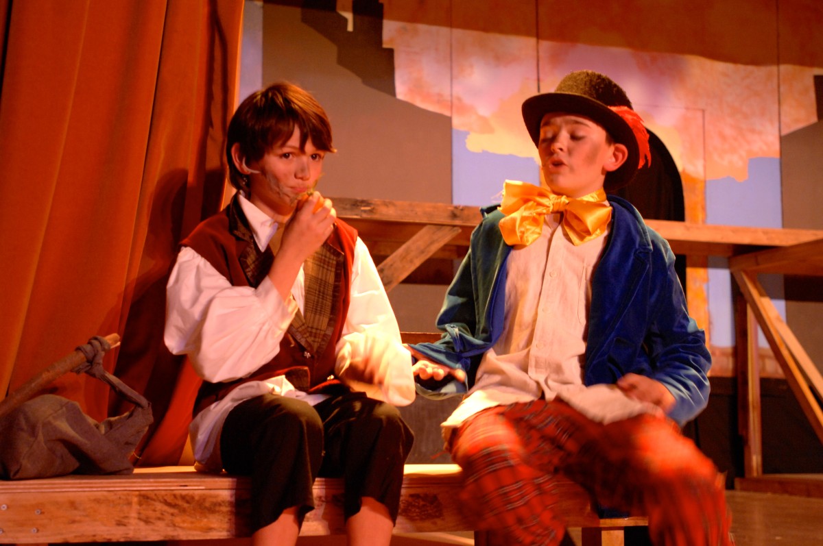 Theatre group completes successful 'Oliver!' run | Article | The United ...