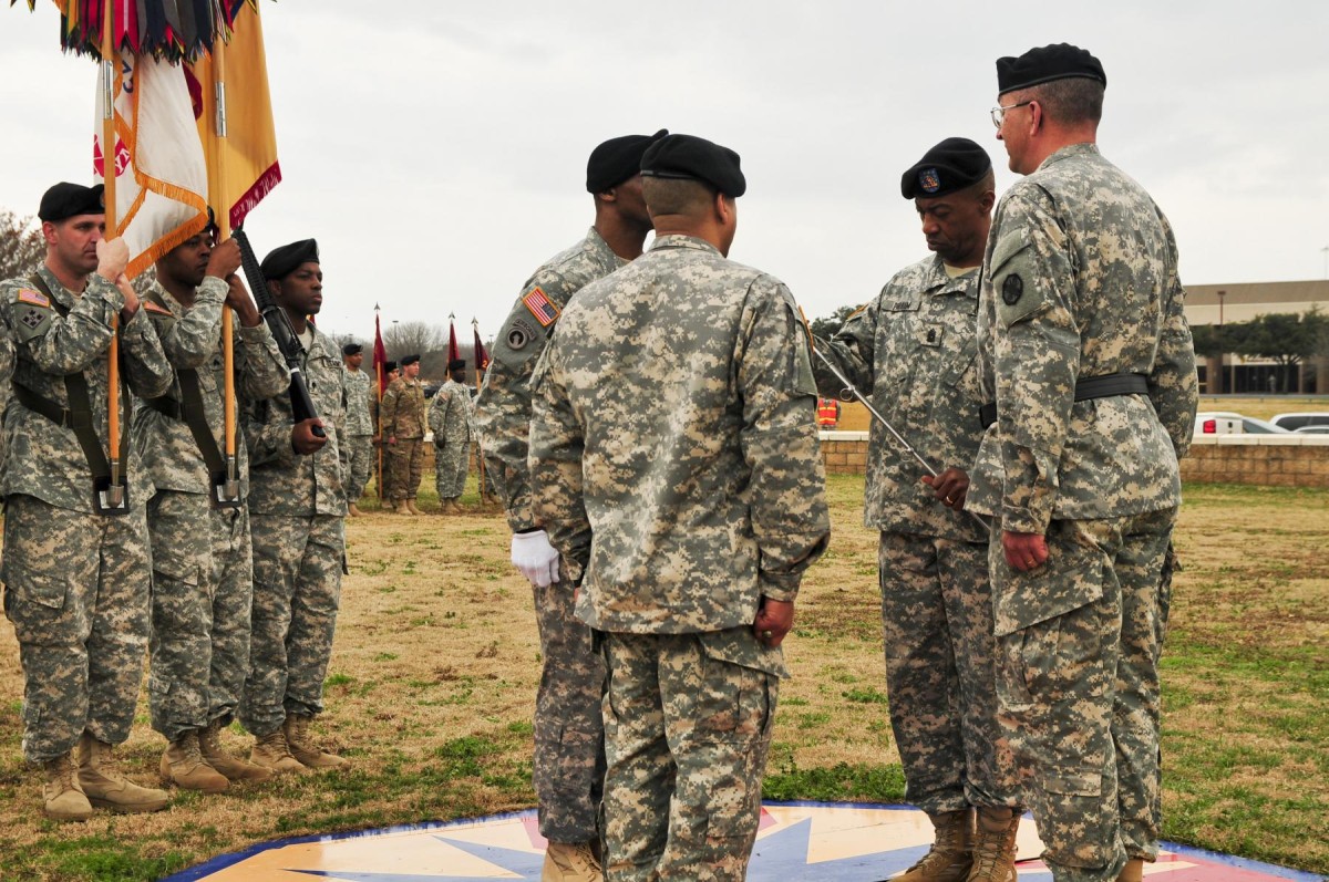 13th SC(E) hosts change of responsibility ceremony | Article | The ...