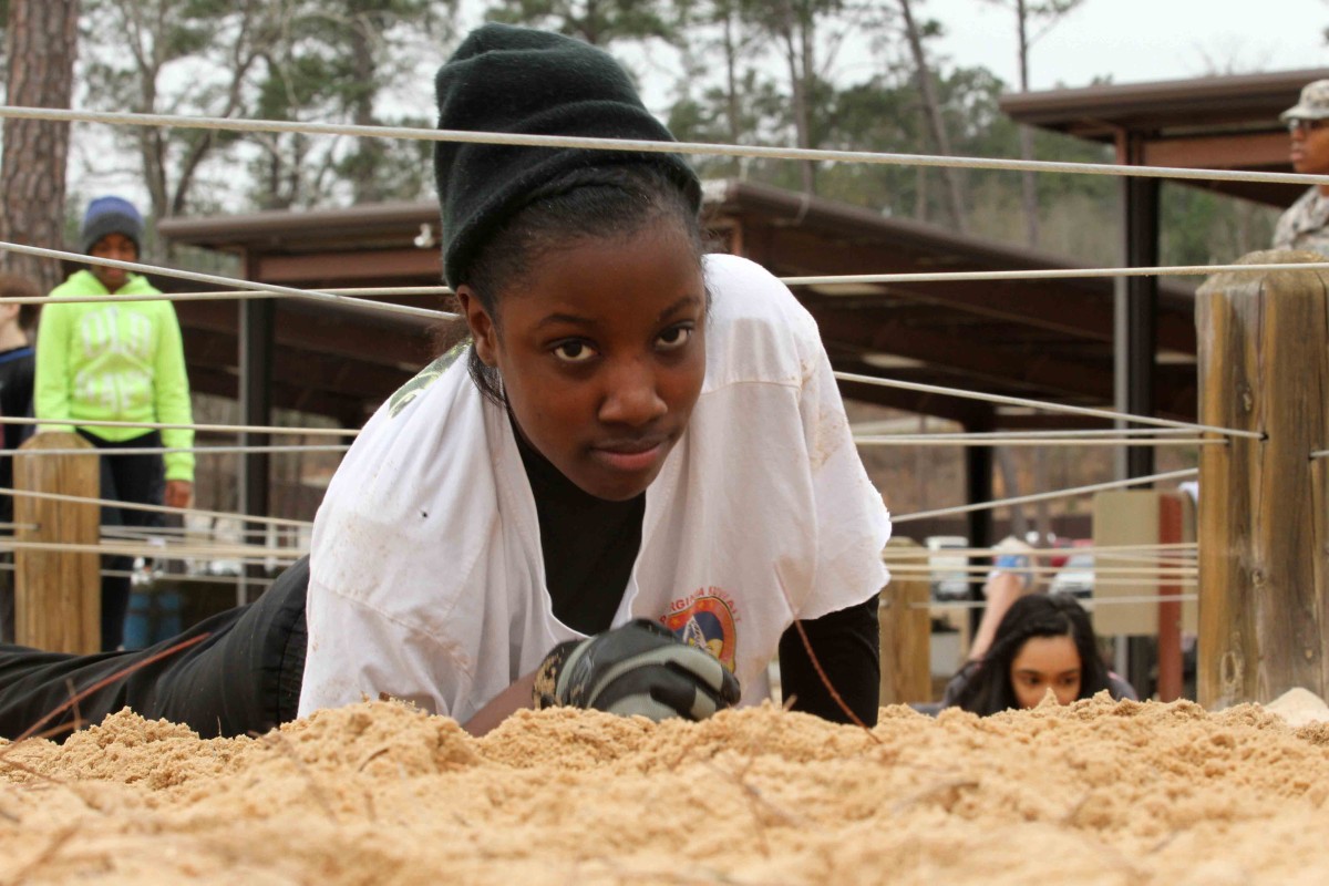 Soldiers help students build trust | Article | The United States Army