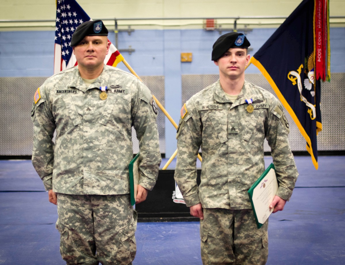 Two 1st Brigade Combat Team warriors receive Soldier's Medal | Article ...