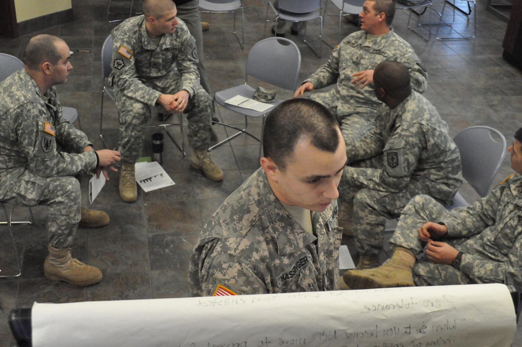 4th MEB hosts Ready and Resilient Seminar | Article | The United States ...