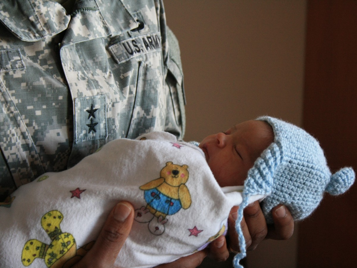 Maj. Gen. Leslie Smith, Fort Leonard Wood post commander, visits the ...