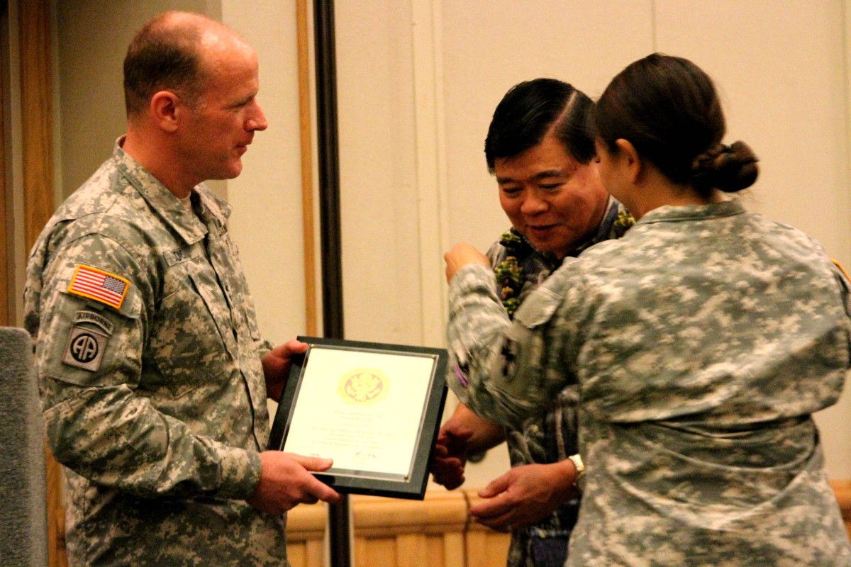 8th TSC recognizes civilians for 100-plus years of combined service ...