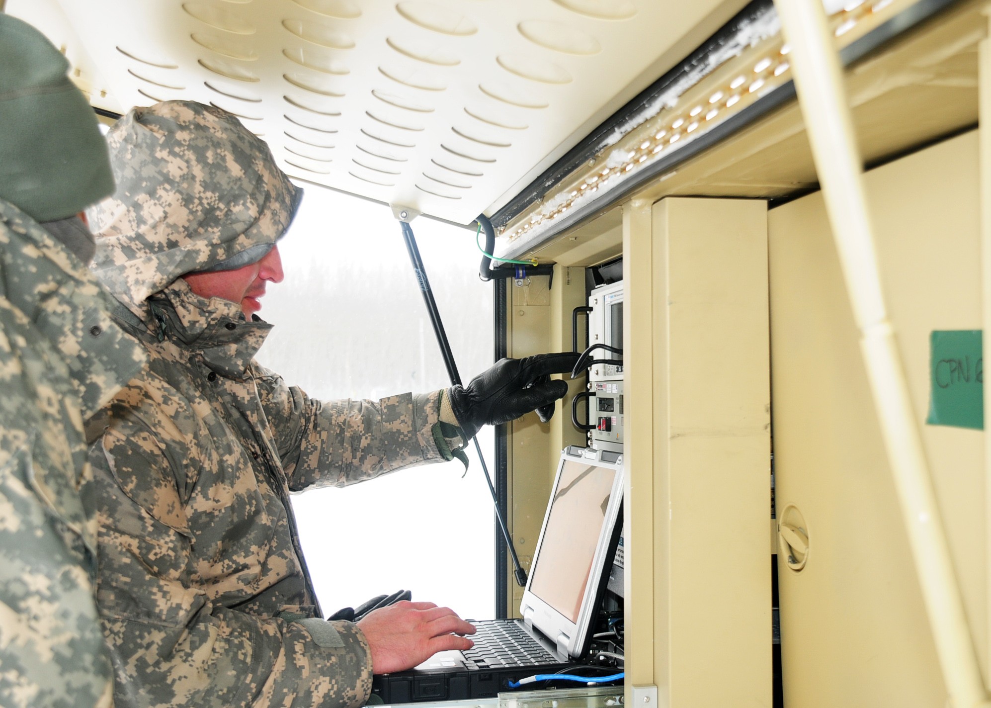 IT 'team of teams' wires MK for success | Article | The United States Army