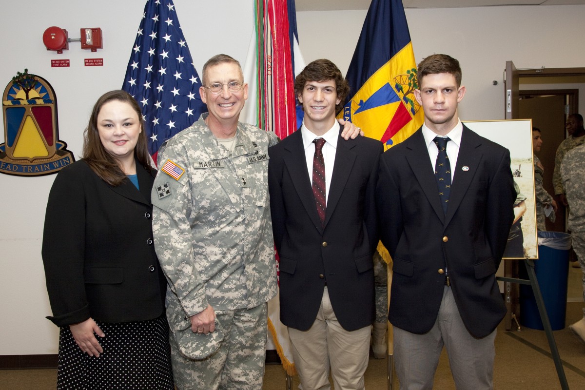 NTC, Fort Irwin commander receives second star. FORSCOM commander ...