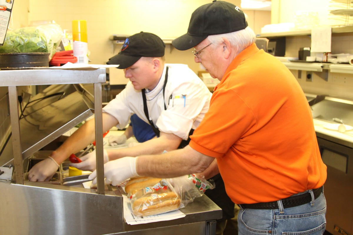 Fort Sill MWR menus go healthy | Article | The United States Army
