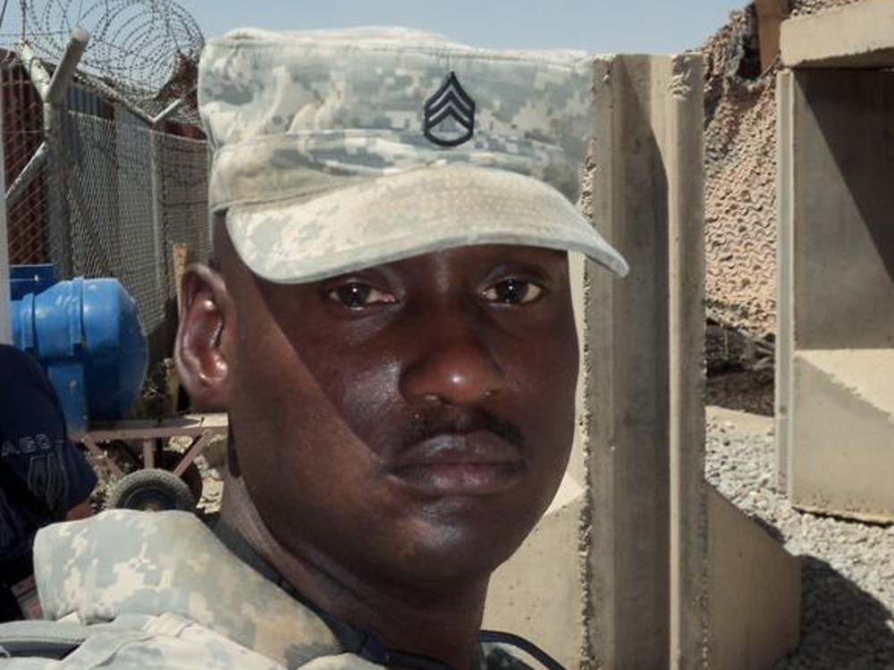 Instructor shares combat experience with students | Article | The ...