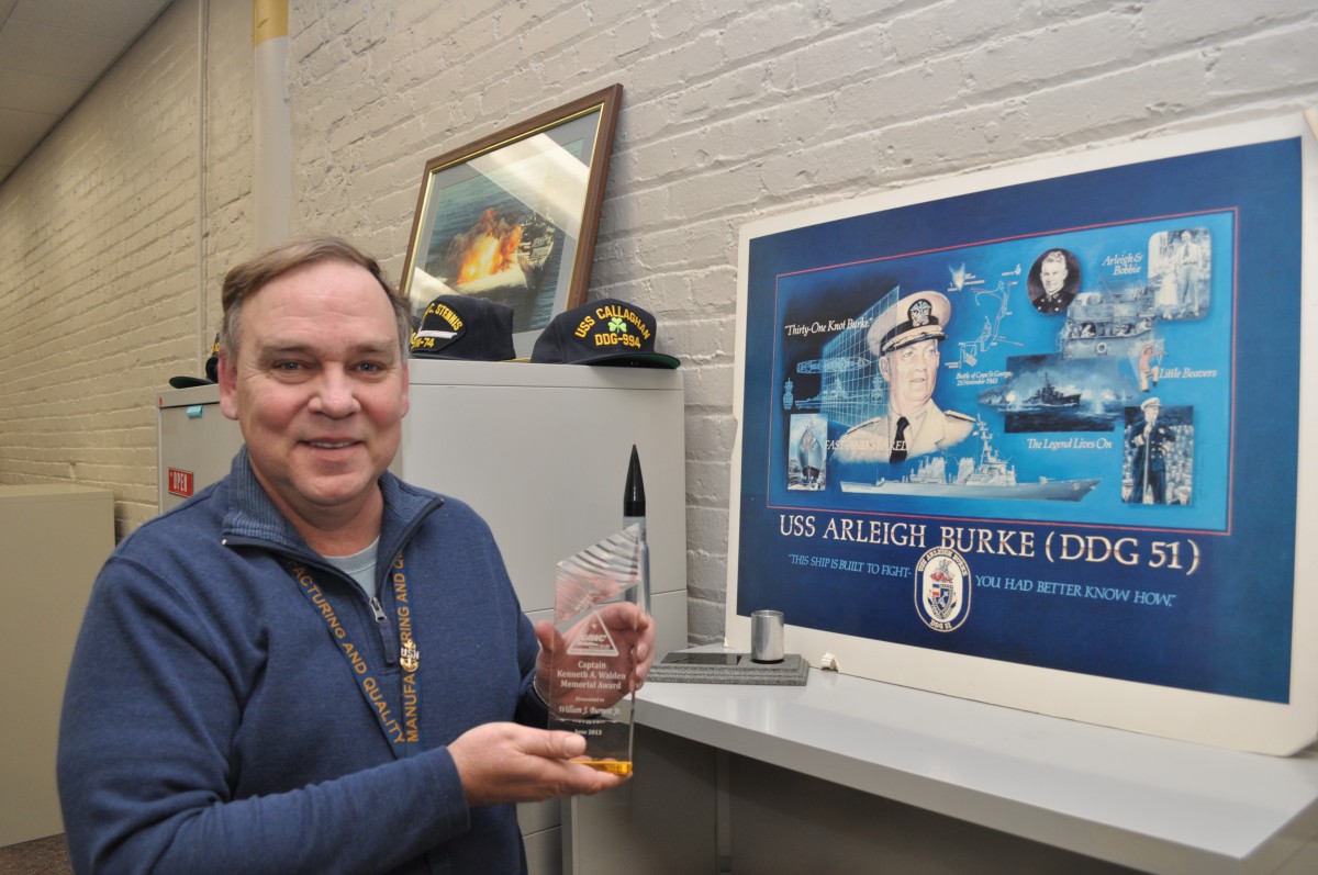 Navy Civilian Rewarded for Saving Navy Money | Article | The United ...