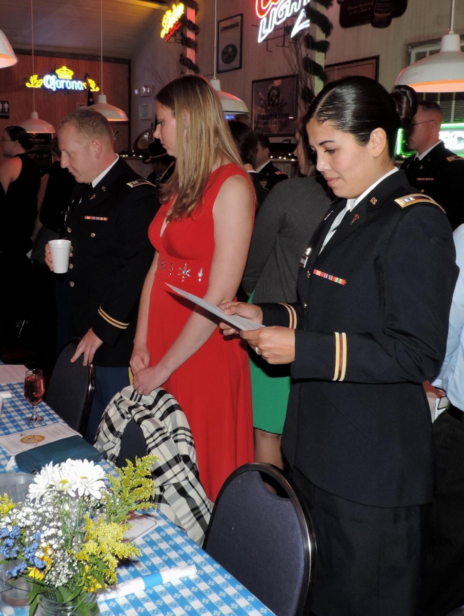 Carl R. Darnall Army Medical Center doctors keep tradition | Article ...