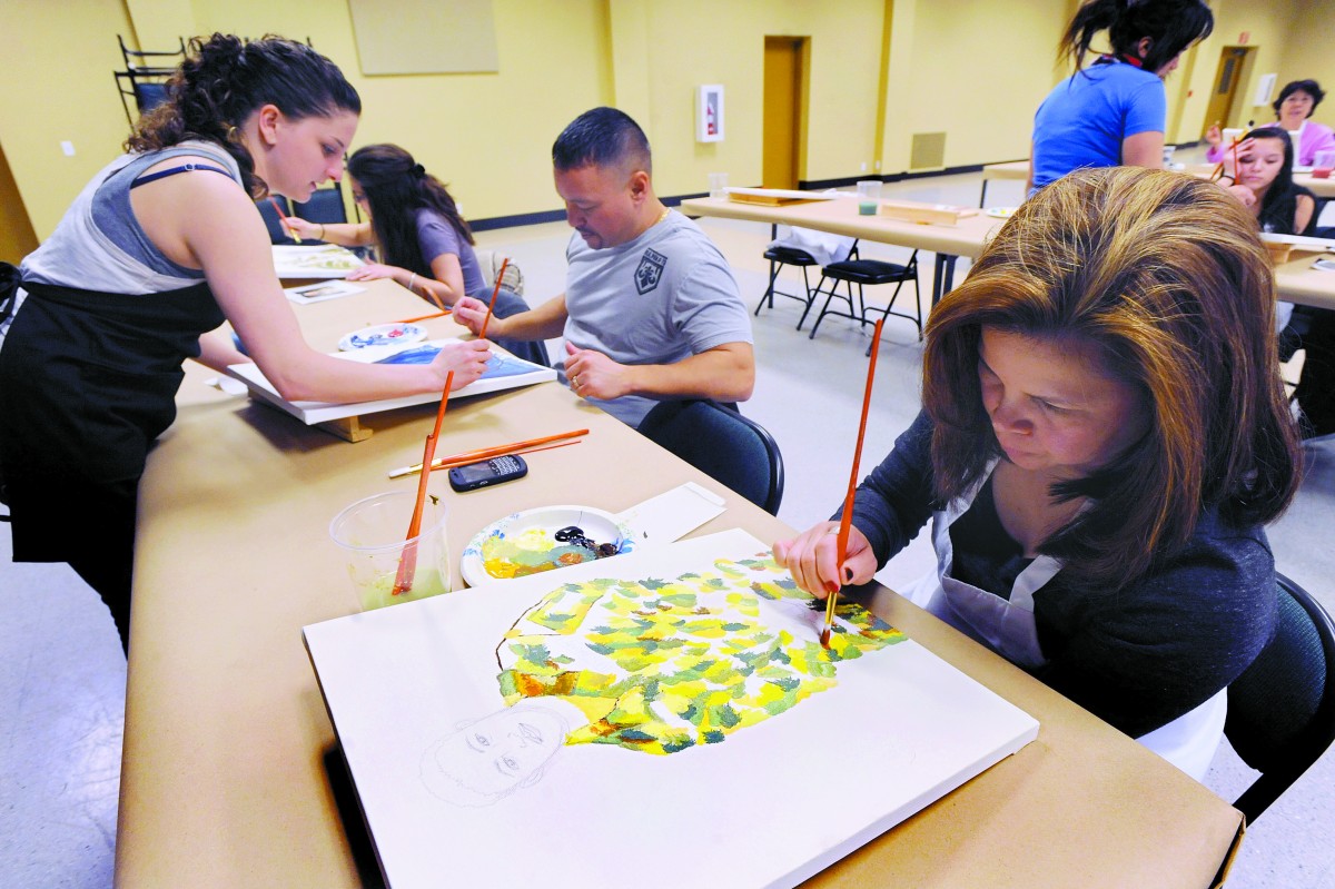 Service members, veterans captured on canvas | Article | The United ...